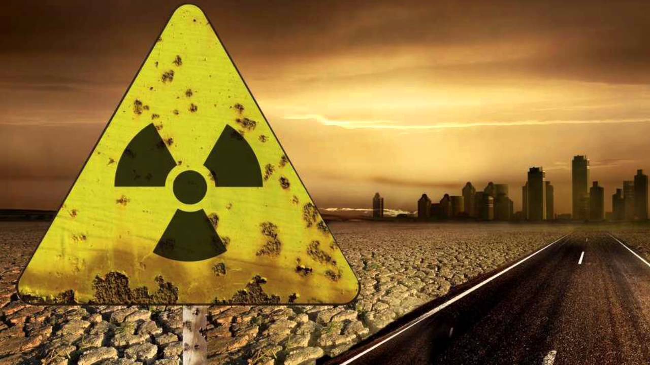 Nuclear alarm #2 - YouTube