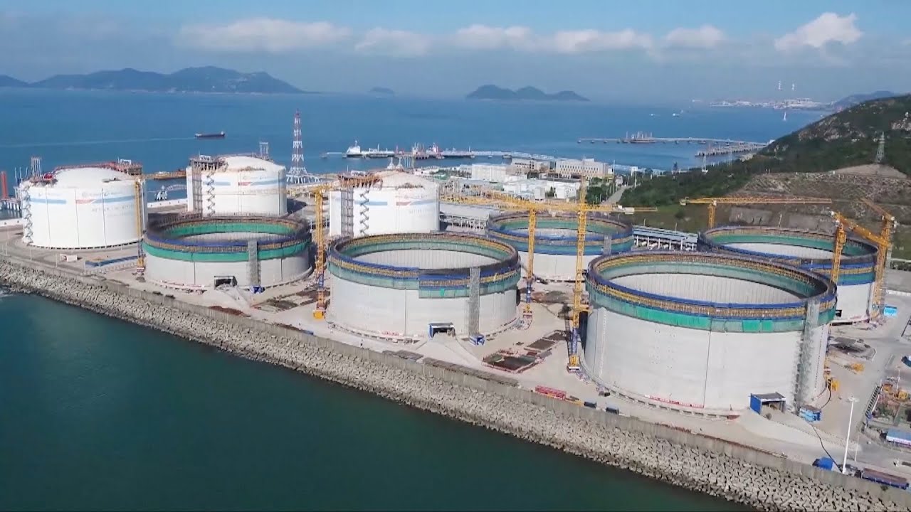 Main structure of 1st LNG storage tank in Greater Bay Area completed ...