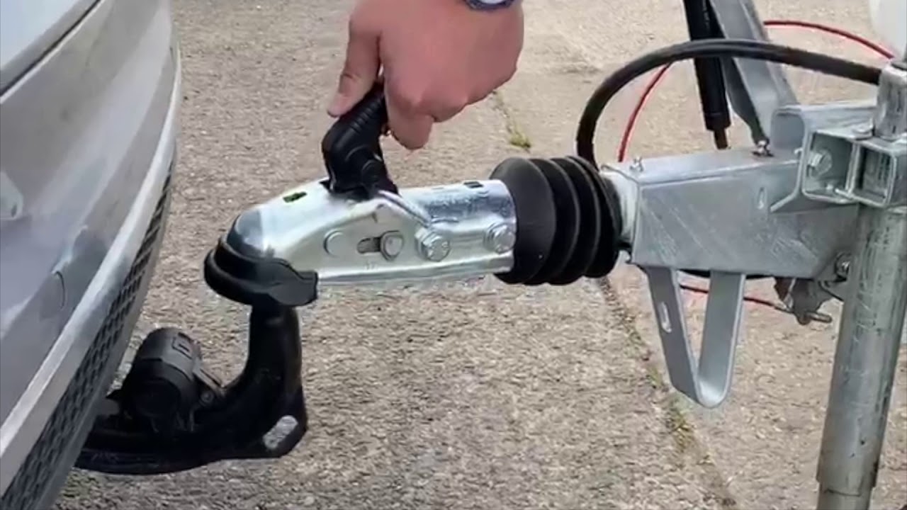 Hitch Operation - Go-Pod Micro Tourer Caravan - www.Go-Pod.com - YouTube