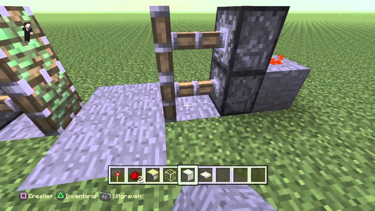 Minecraft:Redstone Door -Tutorial - By-Viizion - YouTube