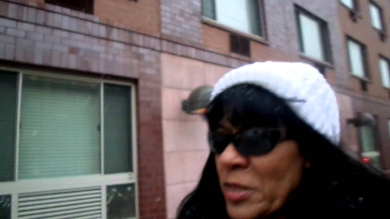 Show some class in new york city - YouTube