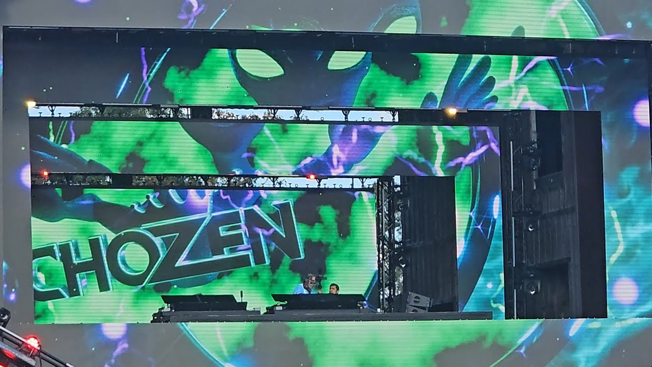 Chozen live at Wakaan 2025 full set 4k Aura Stage - YouTube