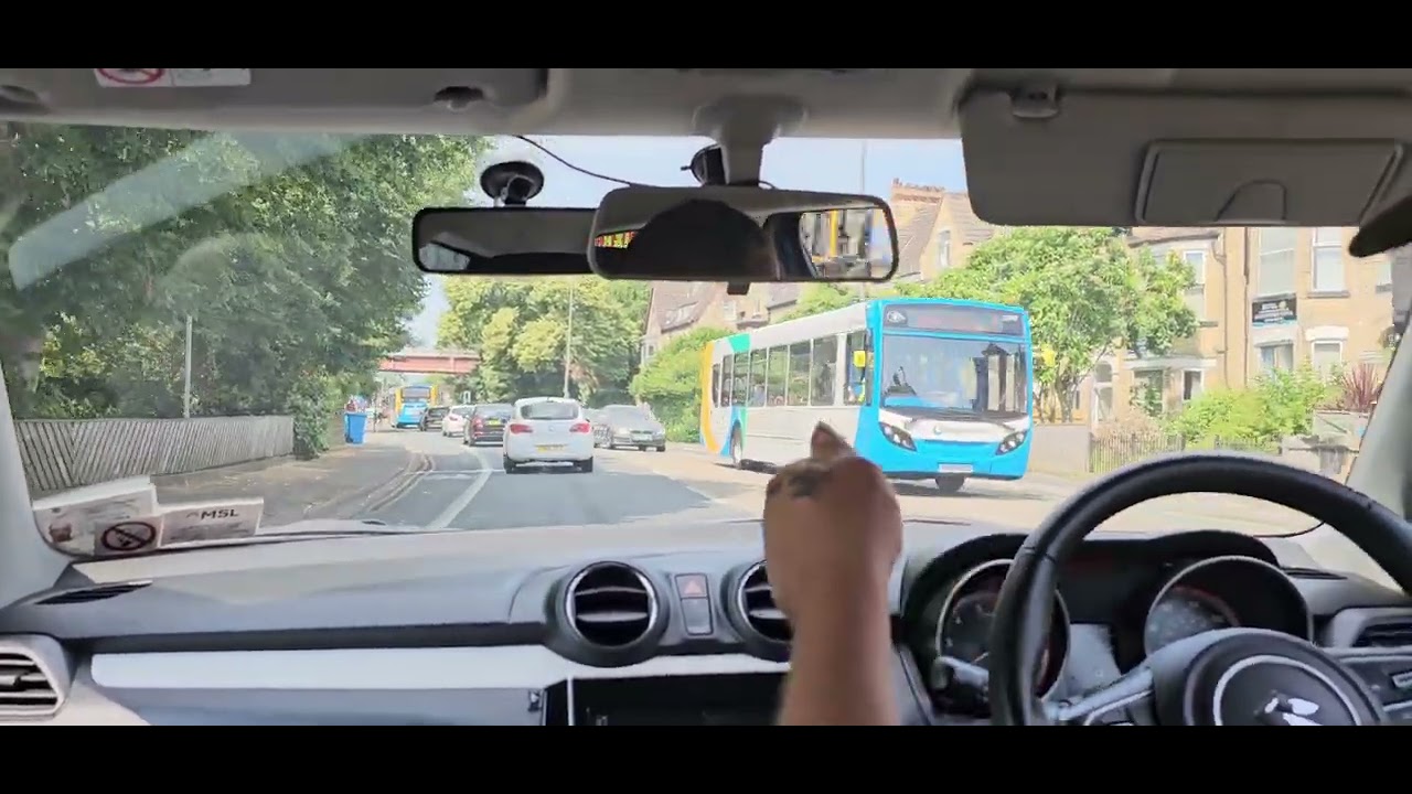 How to Navigate Bus Lanes (Spring Bank and Bev Rd) - YouTube