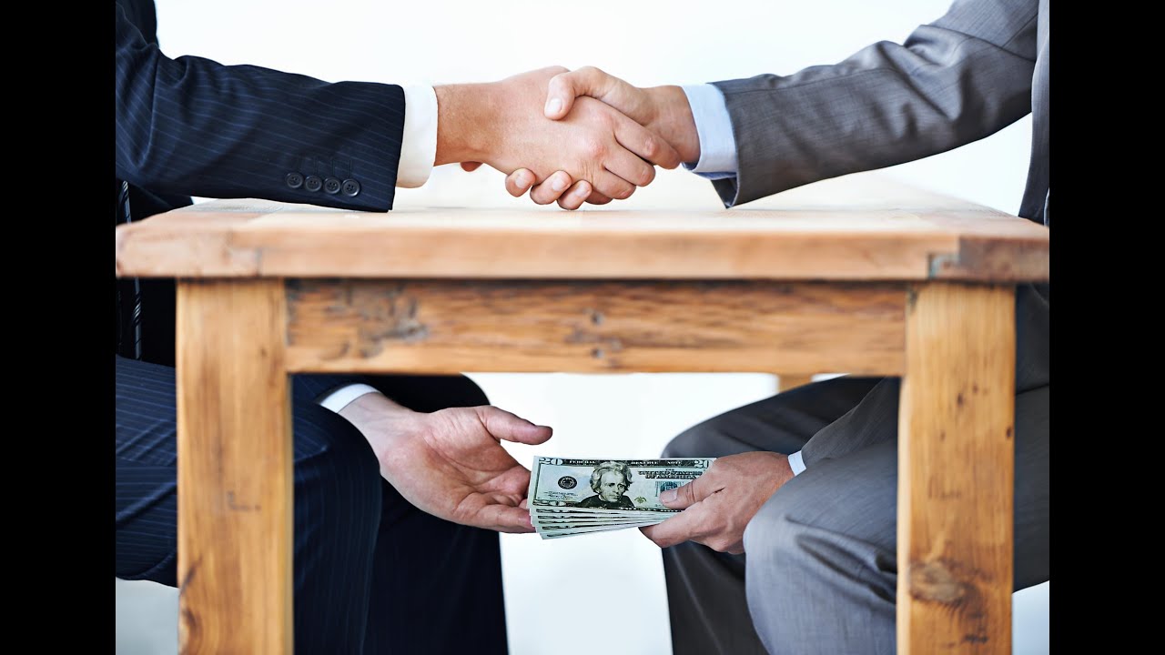 To bribe or not to bribe? Case Analysis using SRC and Hofstede Model ...