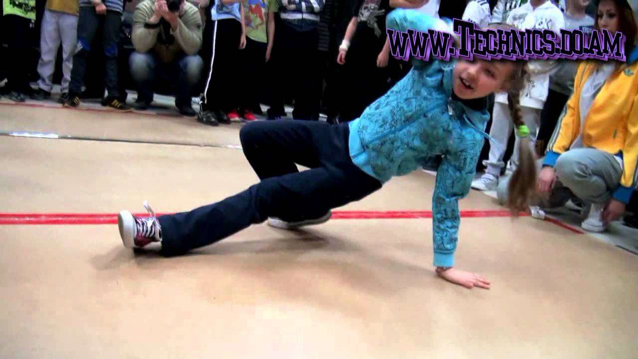 BreakDance school **Technics** __Elka-Jam 2013 - YouTube