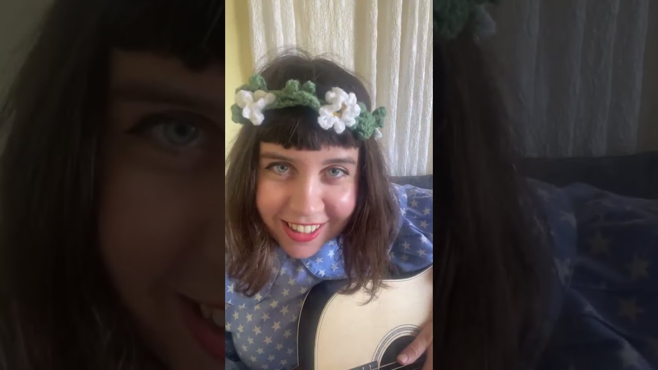 Rose Betts - Hot Girl Summer (Tea Time Live) - YouTube