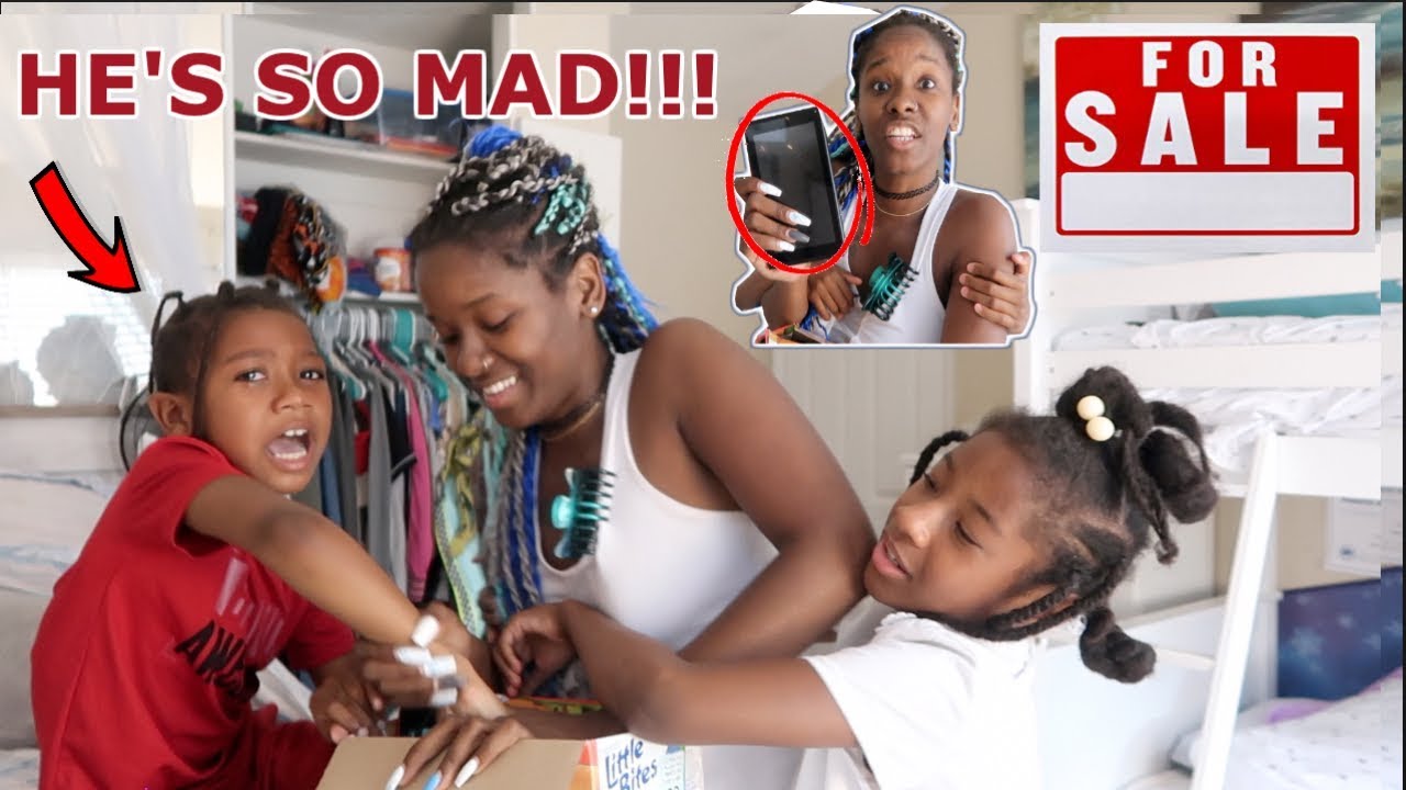🗣YARD SALE!!!!!! PRANK 🤣I'M SELLING EVERYTHING!!!! MY KIDS ARE FURIOUS ...