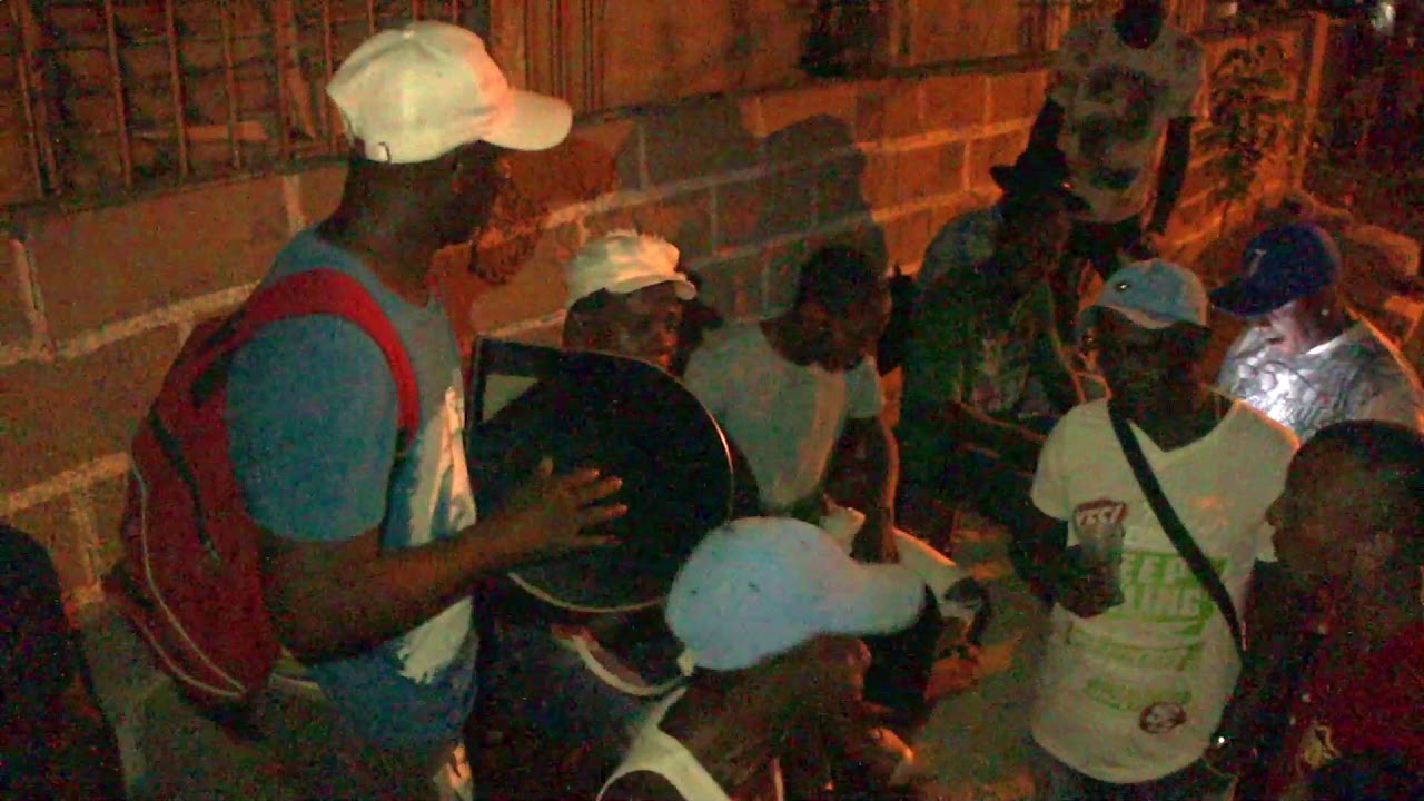 Rumba con la Gota enSan Miguel 2 - YouTube