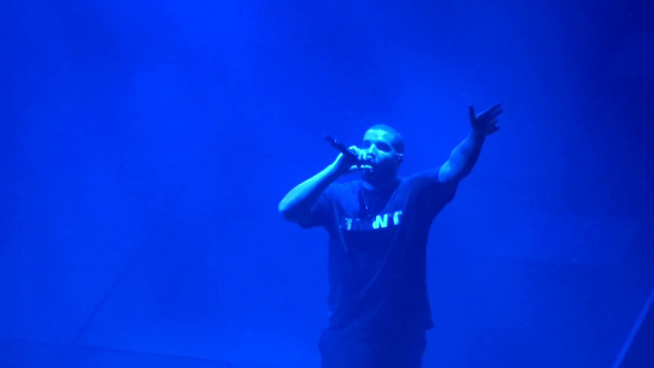 Drake - Hold On - live Manchester 2017 - YouTube