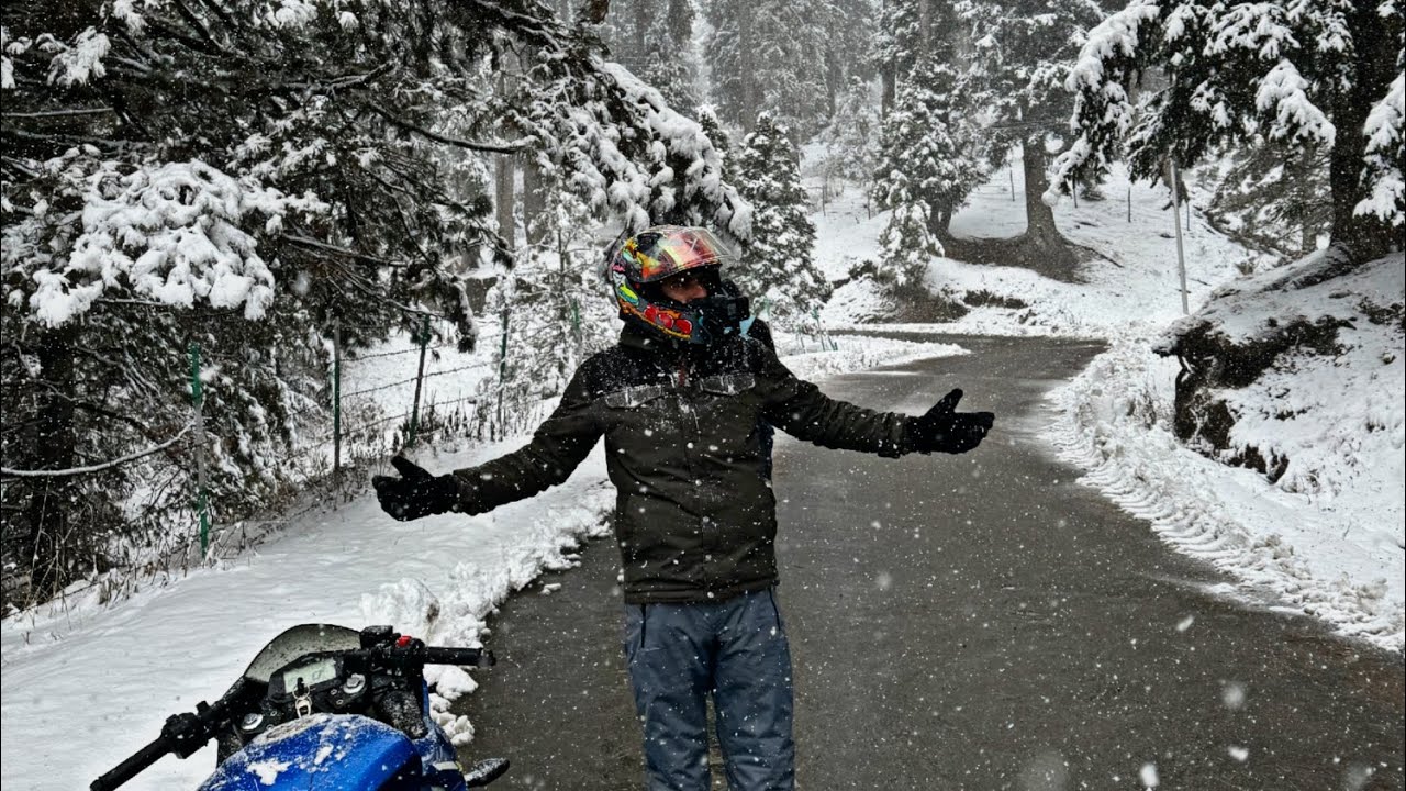 First snowfall of Kashmir ️ welcome to yousmarg ️ | Snow ride - YouTube