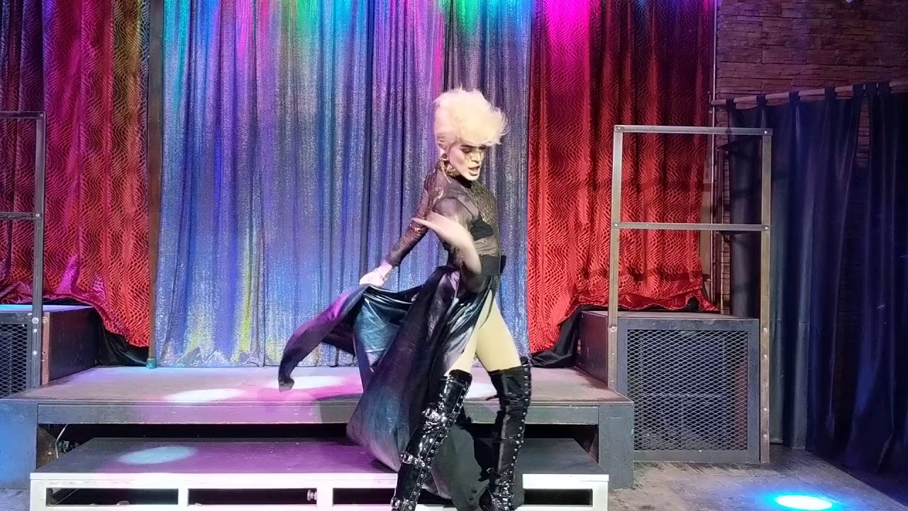 Victoria Lush - Legends Cabaret at The Junction - YouTube