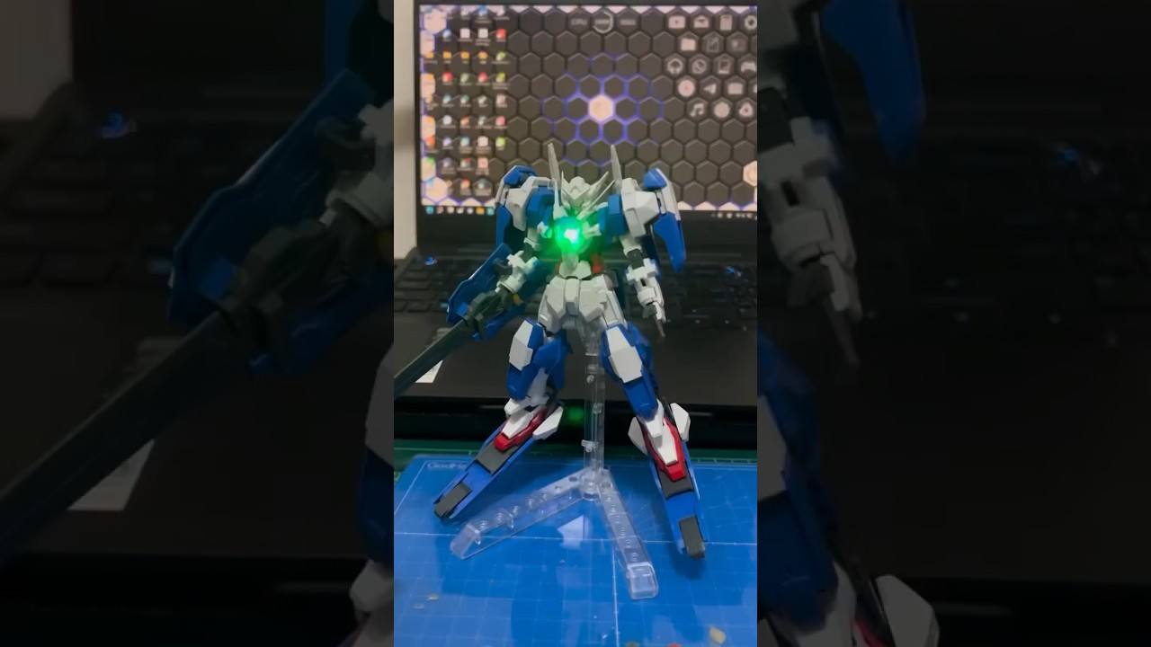 HG Gundam Avalanche Astraea Type F Dash light test #gundam #gundamexia ...