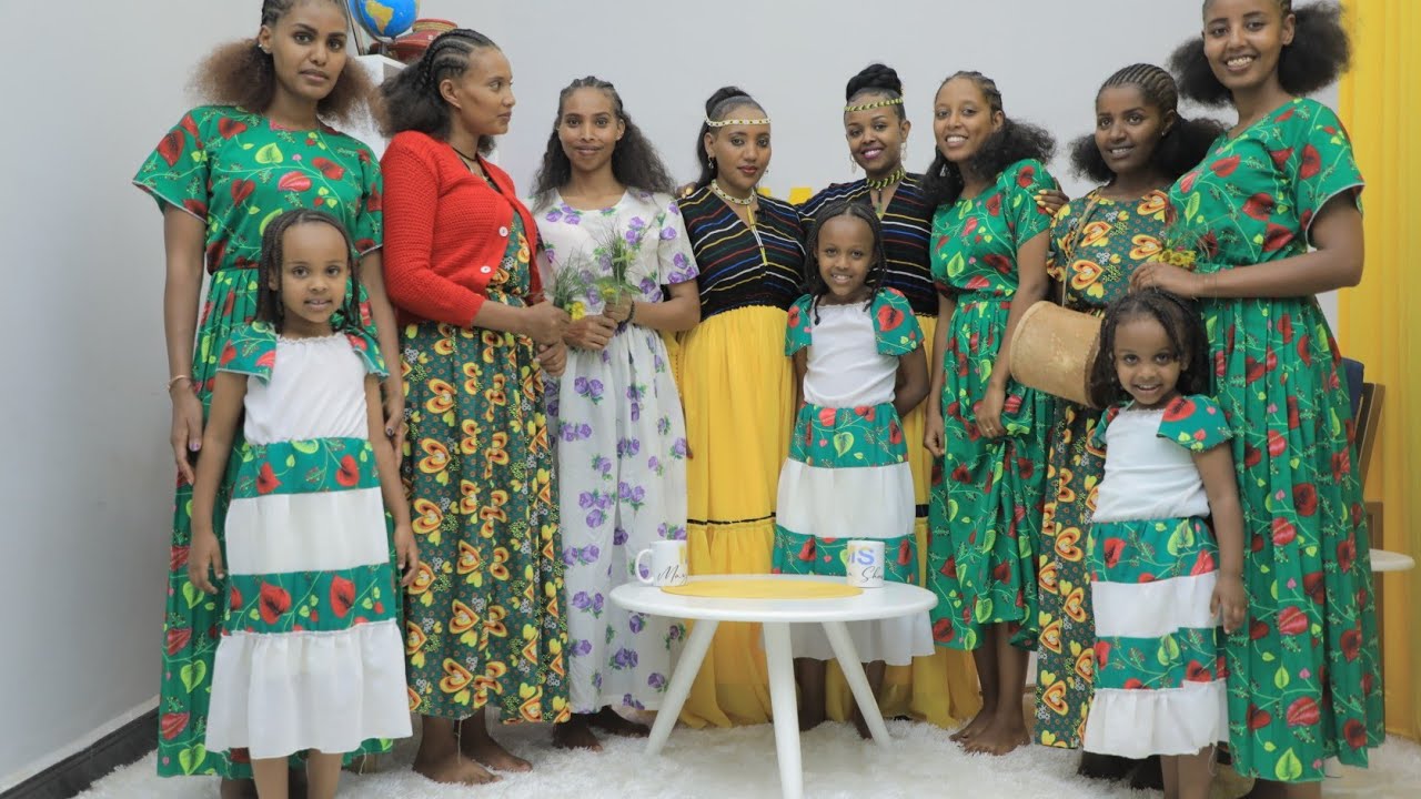 Kabaja Ayyaana Qaammee Magaalaa Bishooftu 2022 Maya Show - YouTube