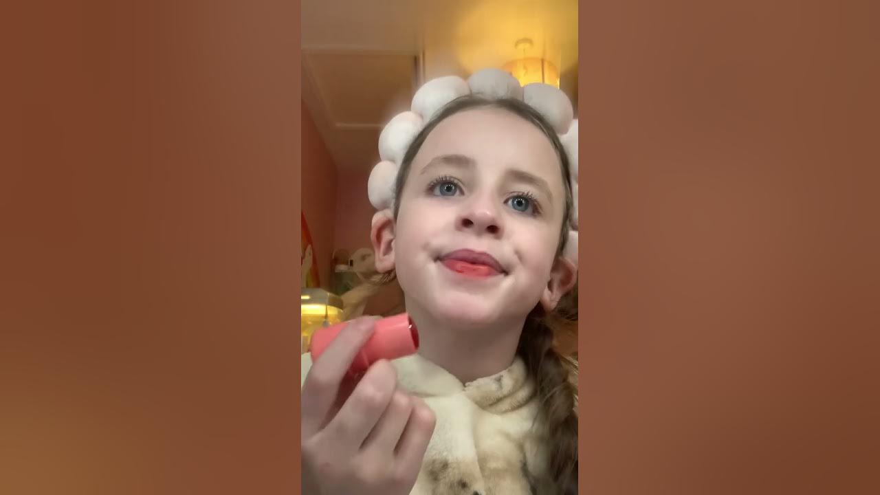 Take off my makeup 💄 - YouTube