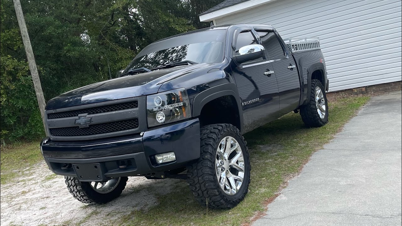 5" ROUGH COUNTRY LIFT ON MY 2008 CHEVY SILVERADO | #roughcountry - YouTube