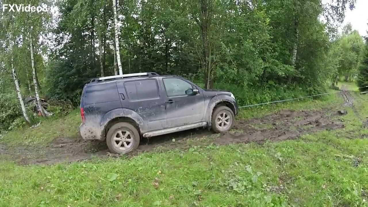 Nissan Pathfinder R51 Off Road. Wrangler Duratrac гребут, а лебедка ...