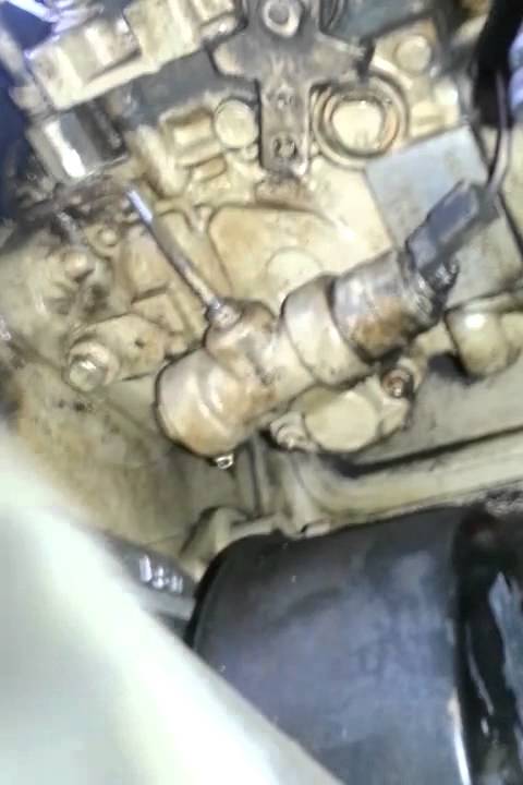 Cummins 4bt Fuel Pump Leak - YouTube