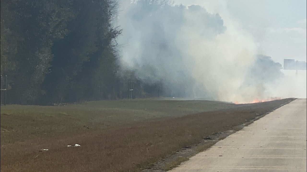 Trailer issue starts a fire on the interstate. Think the trailer is ...