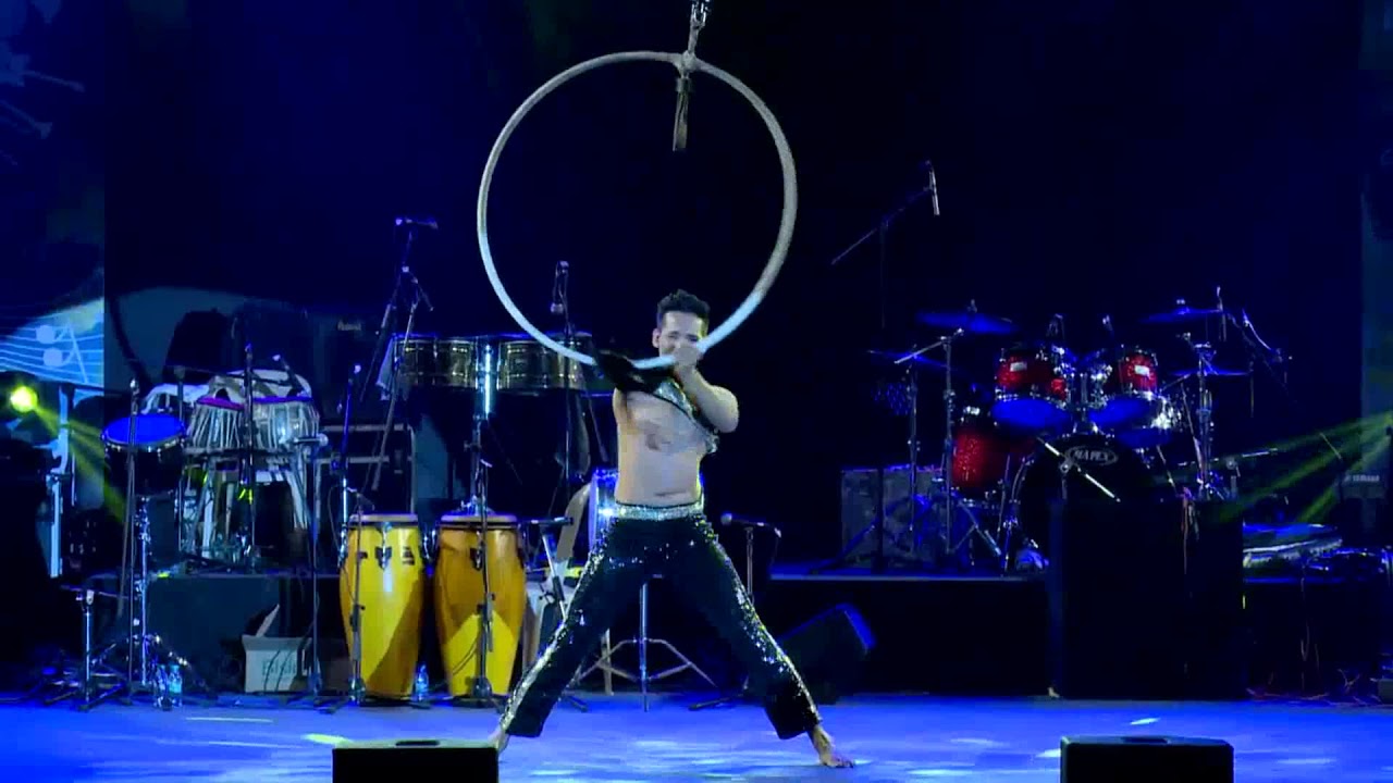 Manik Paul Aerial Arts | Ae Dil Hai Mushkil | Hoop Act - YouTube