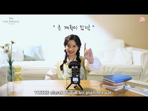 [Türkçe Altyazılı] Yes, I am Dahyun. ASMR Interview