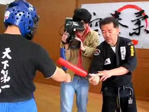 (69)real fighting Baton skill wrist attack (Grand Master Kang-jun's ...