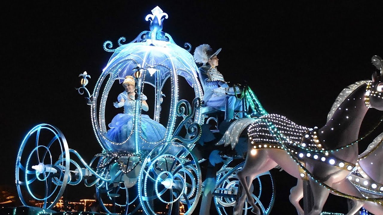 TDL Night Time Parade "Electrical Parade Dream Lights" 2018 - YouTube