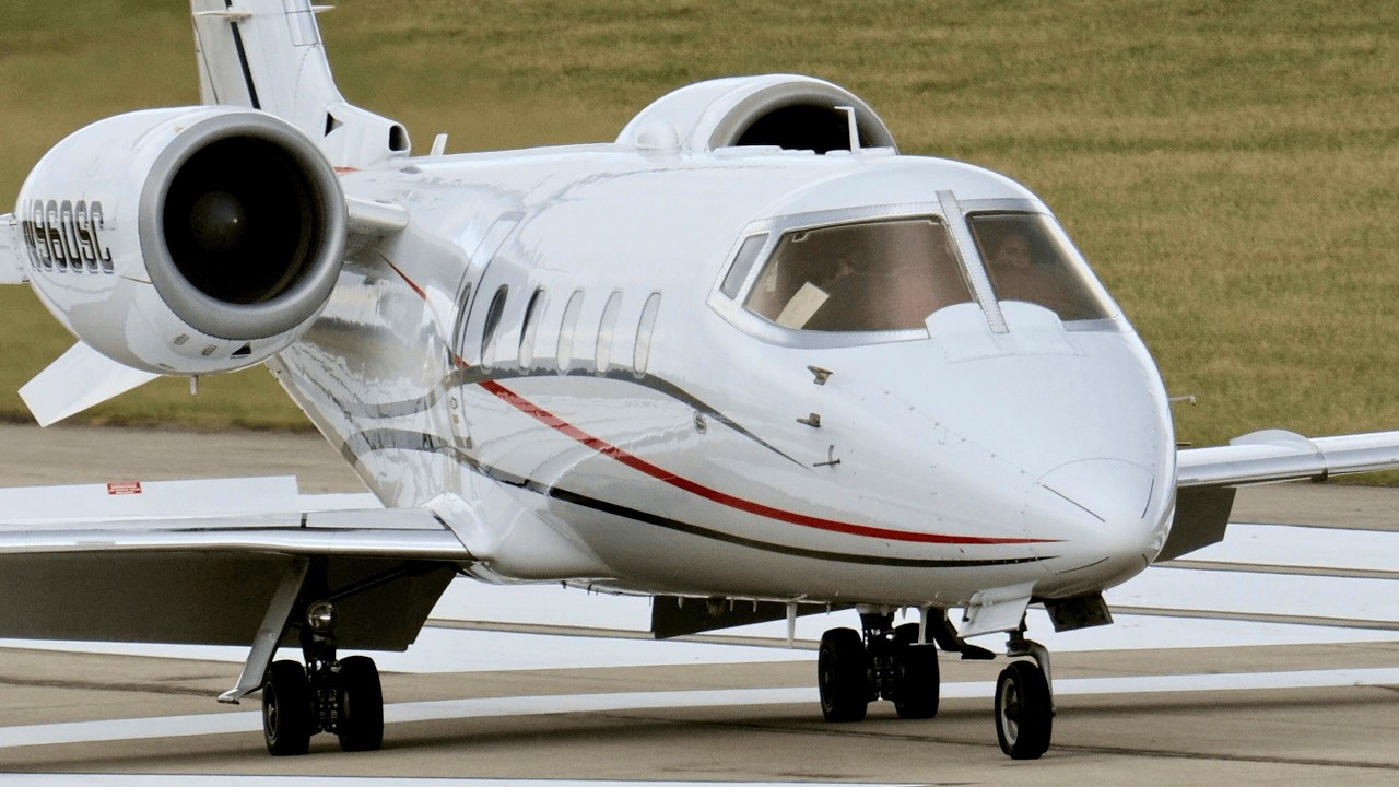 LearJet 60 Arrives Home from Charleston - I HOPE THE CREW ENJOYED NEW ...