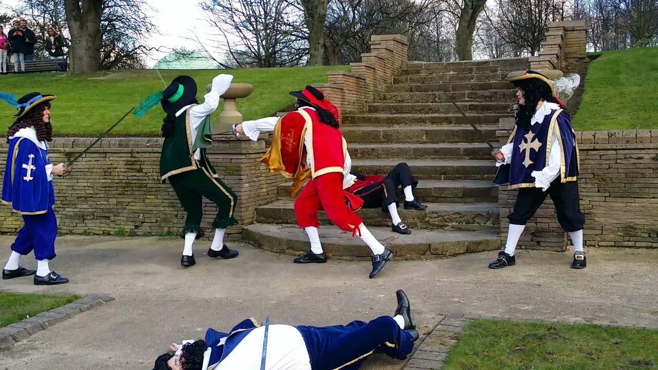 Random musketeer fight in Rotherham Central Park - YouTube