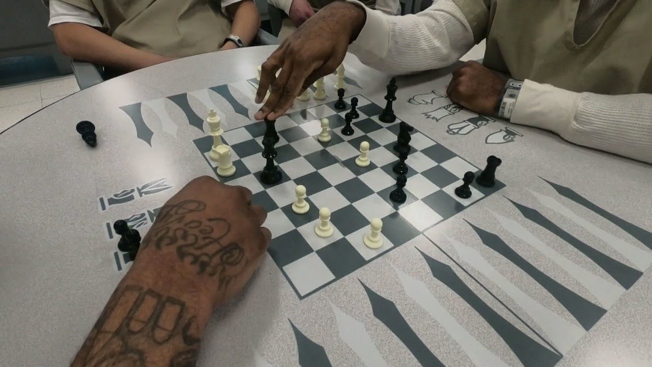 St. Louis County Justice Center holds inmate chess tournament - YouTube