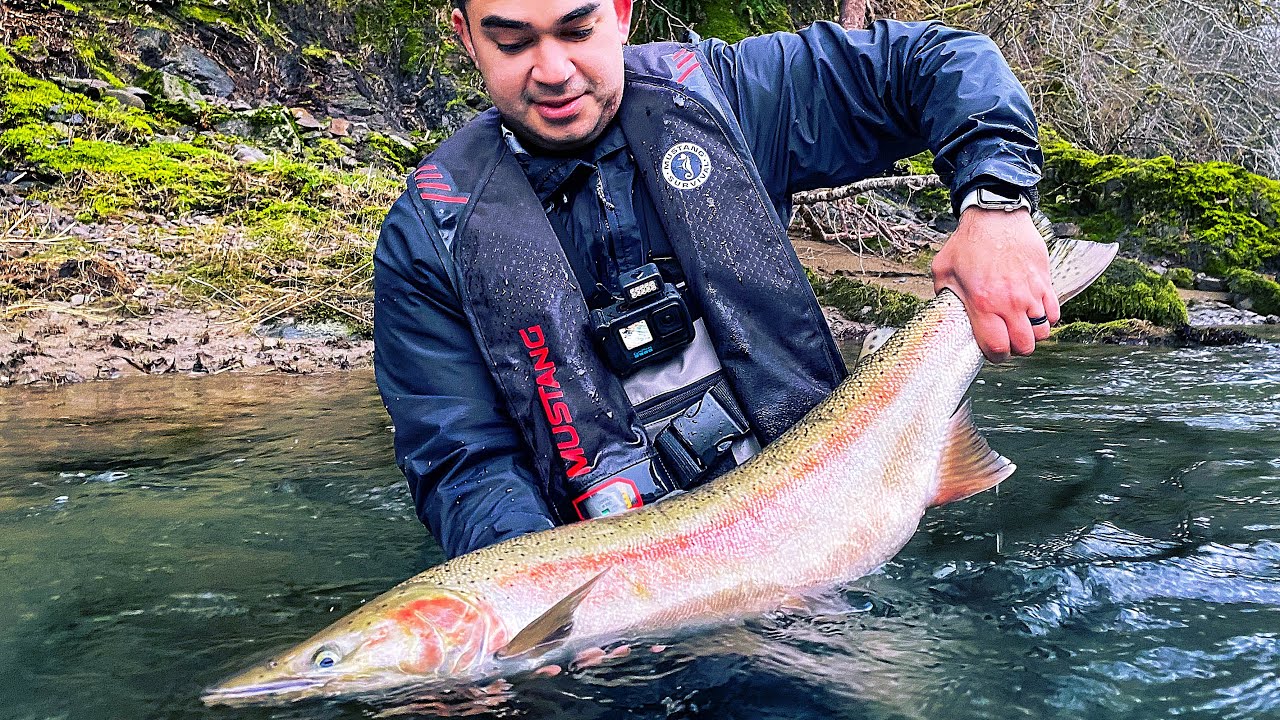 Trophy Winter Steelhead: 20lb+ Washington State - YouTube