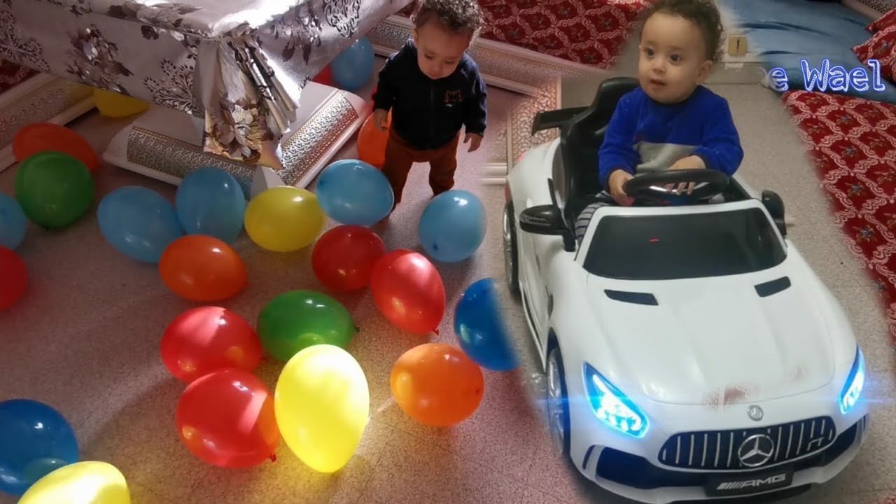 Baby Balls Learning Colors with Balls and cars for kids ride on. Ballon ...