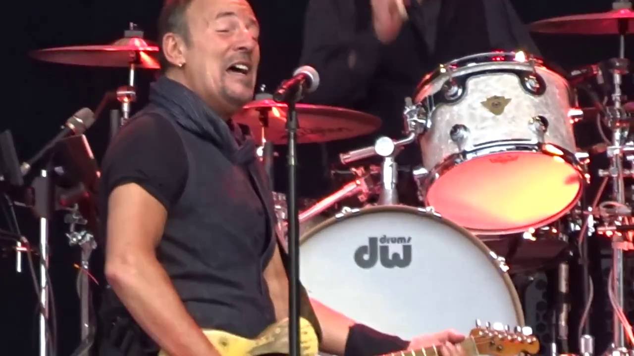 Bruce Springsteen & The E Street Band CONCERT START - PROVE IT ALL ...