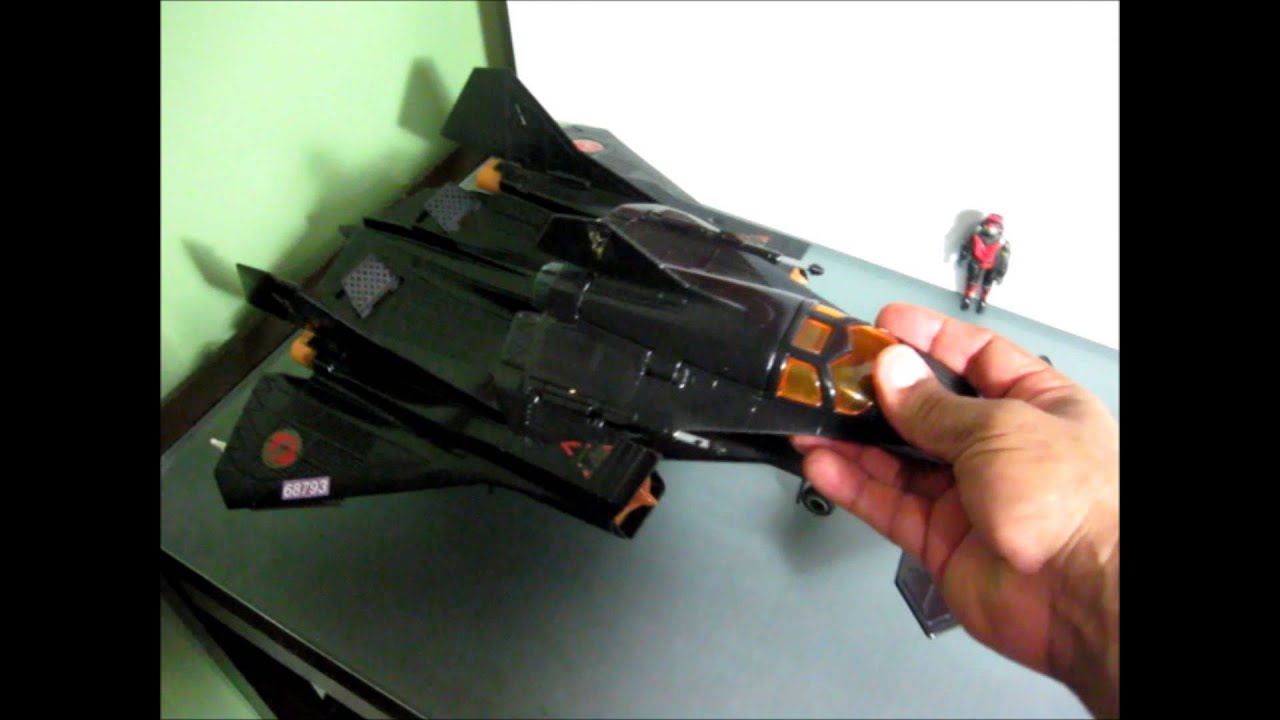 The 1986 Cobra Night Raven and Pilot Strato Viper - YouTube