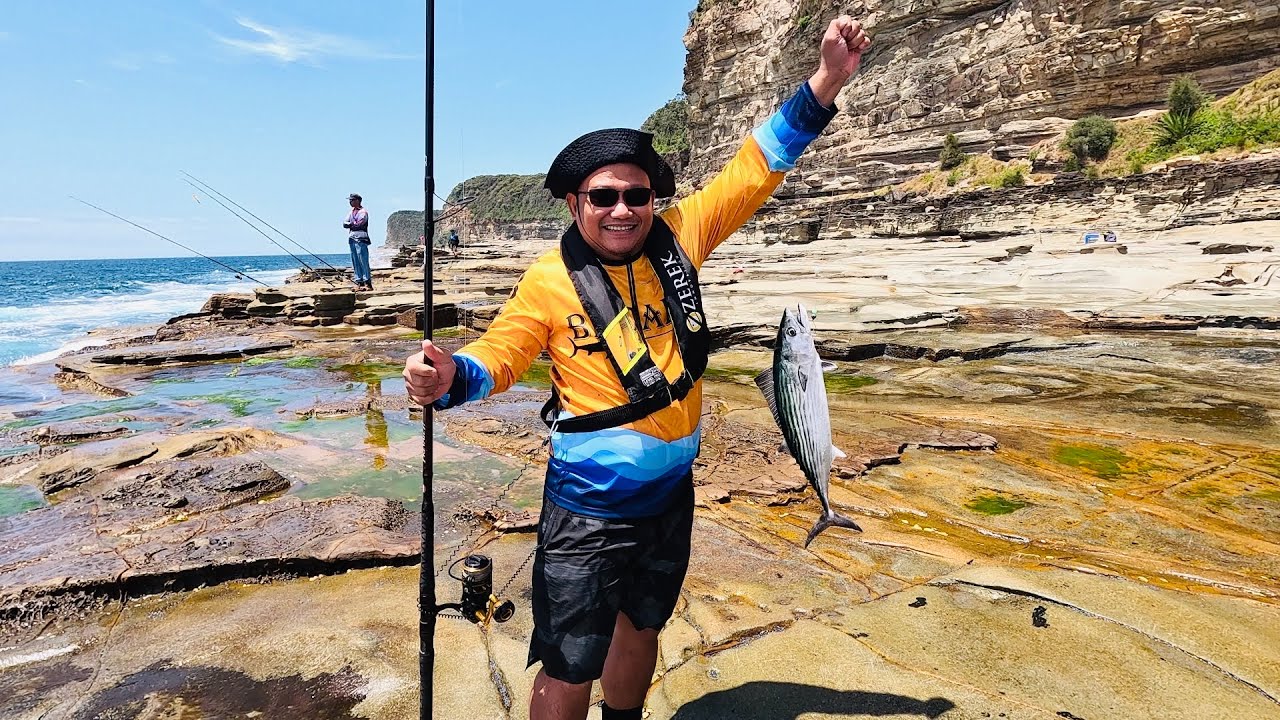Avoca Rock Fishing is Back! - YouTube