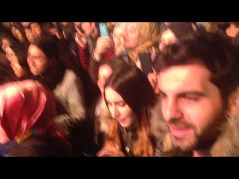 Yusuf Güney - Hazin (konser'inde olduk)