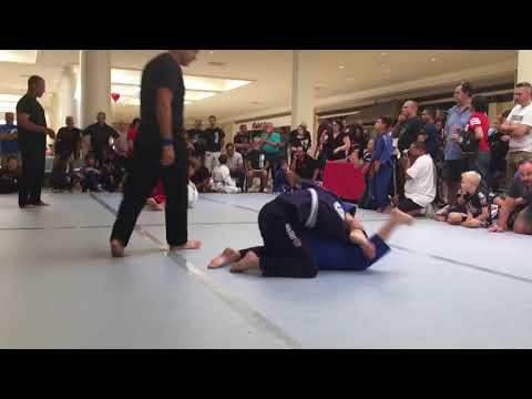 10yo Girl Brazilian Jiu Jitsu Phenom