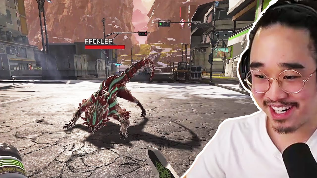 We brought the PROWLER DINOSAURS into Capital City! (Apex Legends ...