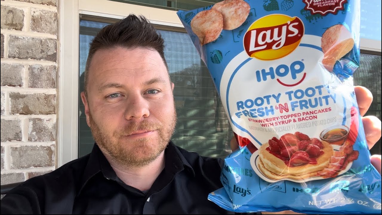 Lays Rooty Tooty Fresh and Fruity Ihop Chips Review - YouTube