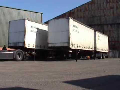 UK wagon and drag, de-mount boxes and skeletal trailer - YouTube