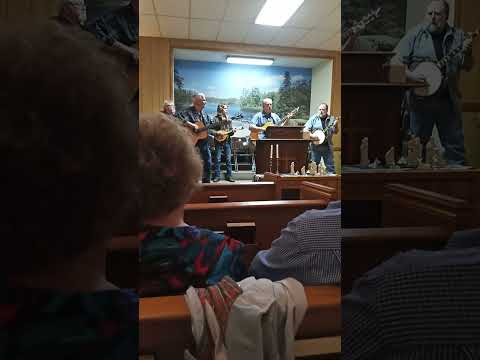 Kettle Pickers Bluegrass Band,the blinder I get the better I see - YouTube