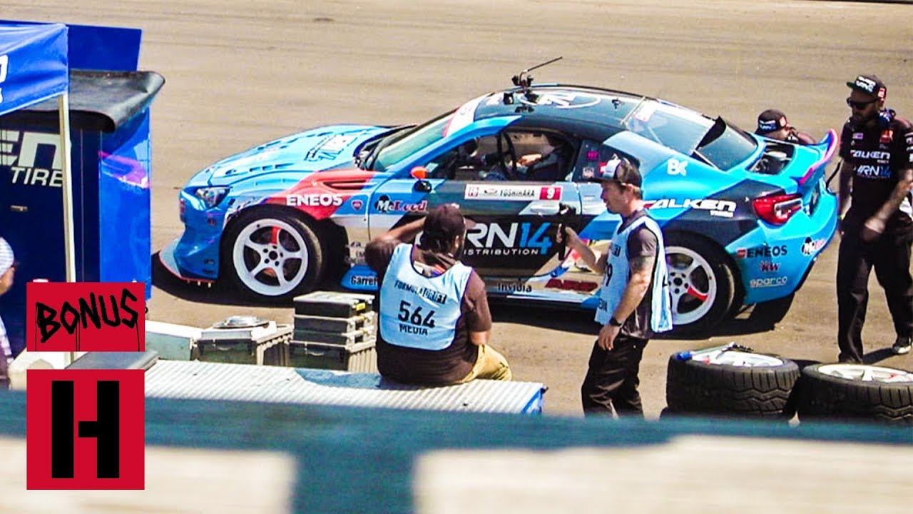 Anatomy of a Formula Drift Hot Pit - YouTube