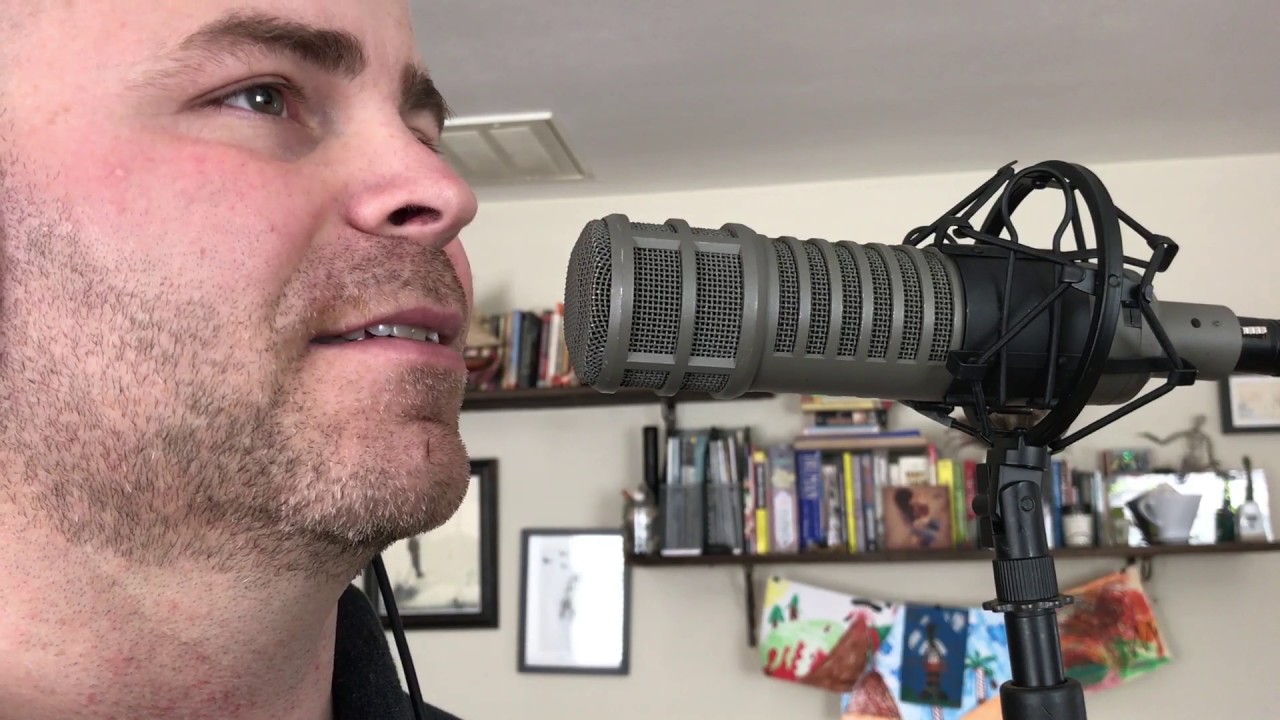 EV PL20 Microphone Demo - YouTube