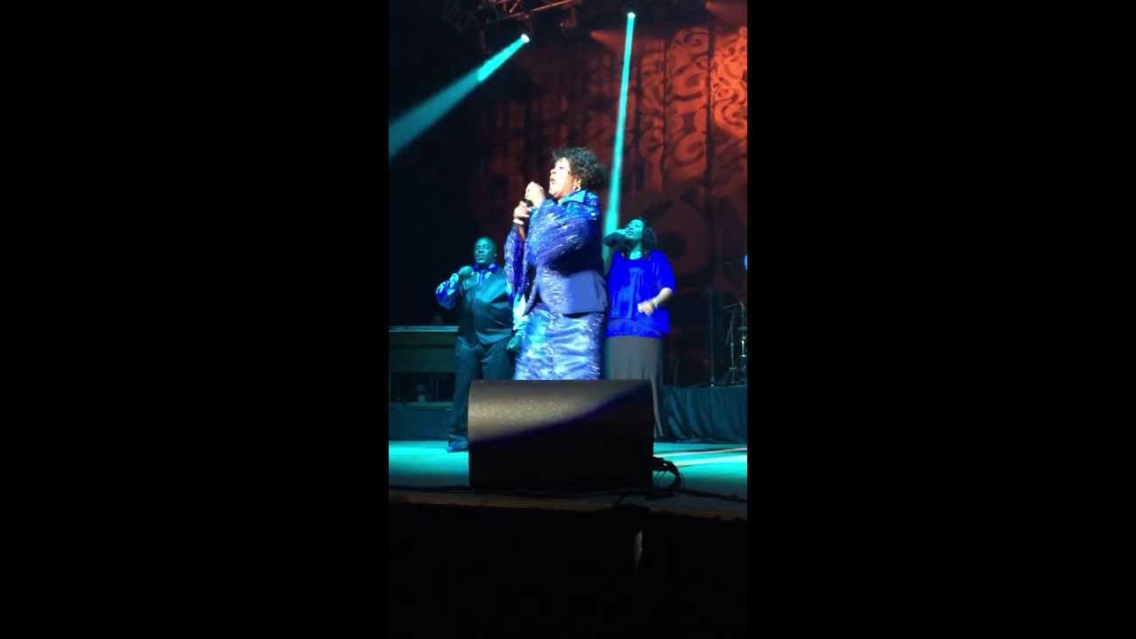 Shirley Caesar "Hold My Mule" - YouTube