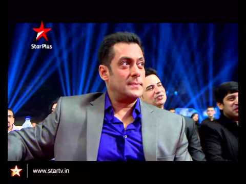 Watch Salman and Kareena perform at Big STAR Entertainment Awards