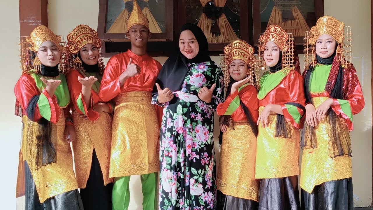 "LANCANG KUNING" Praktek Tarian Daerah || 28022023 - YouTube