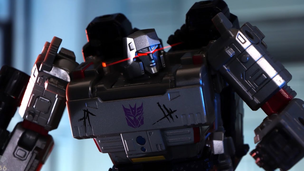 Magic: The Gathering x Transformers Secret Lair stop motion - YouTube