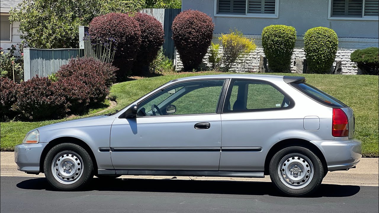 For Sale: 1998 Honda Civic CX Hatchback 5-speed! - YouTube