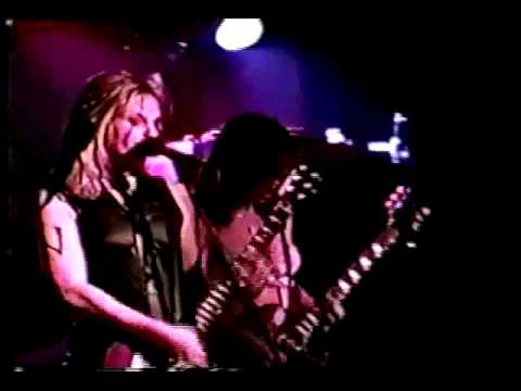 Veruca Salt, Volcano Girls live, December 1997, Boston - YouTube