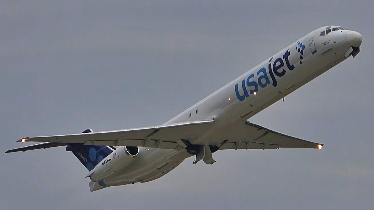 USA Jet Airlines MD-88(SF) [N833US] Takeoff at Willow Run Airport - YouTube