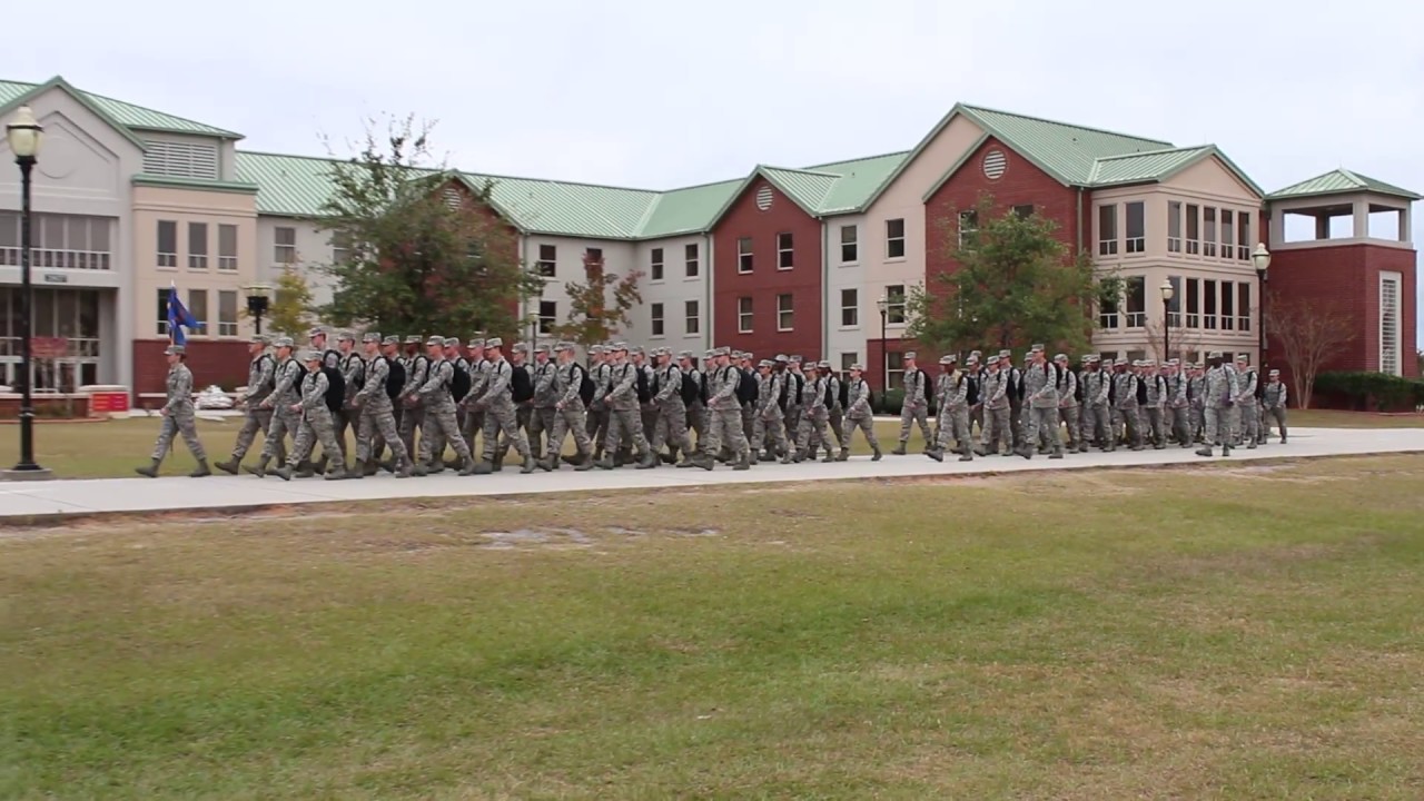 USAF US CADENCE *watch in HD - YouTube